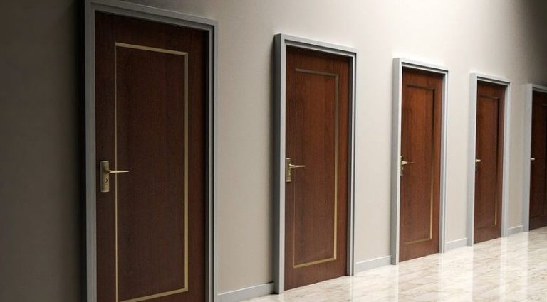 Why is Andrew Tate popular with young men? What does he know? | WINTERY ...